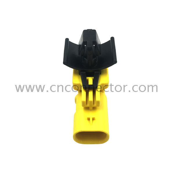 2 pin yellow auto wire harness connector with clip - YUEQING JINHAI ...