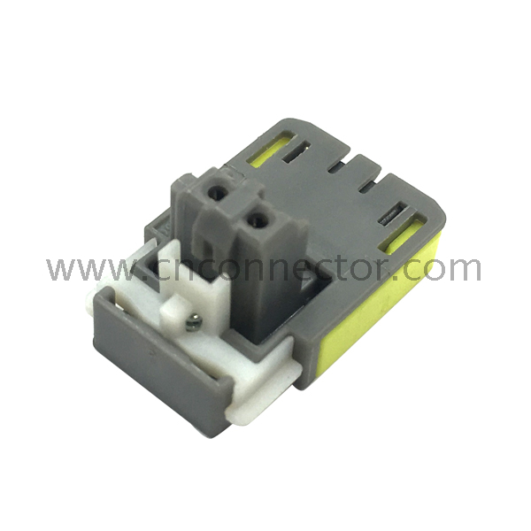2P Connector - Page 15 - YUEQING JINHAI AUTOPARTS CO., LTD